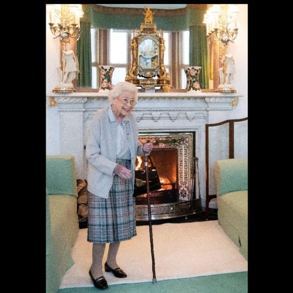 Wall Decor | Queen Elizabeth 8x1 Laminated Photo 7003 | Poshmark